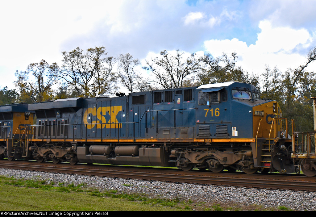 CSX 716